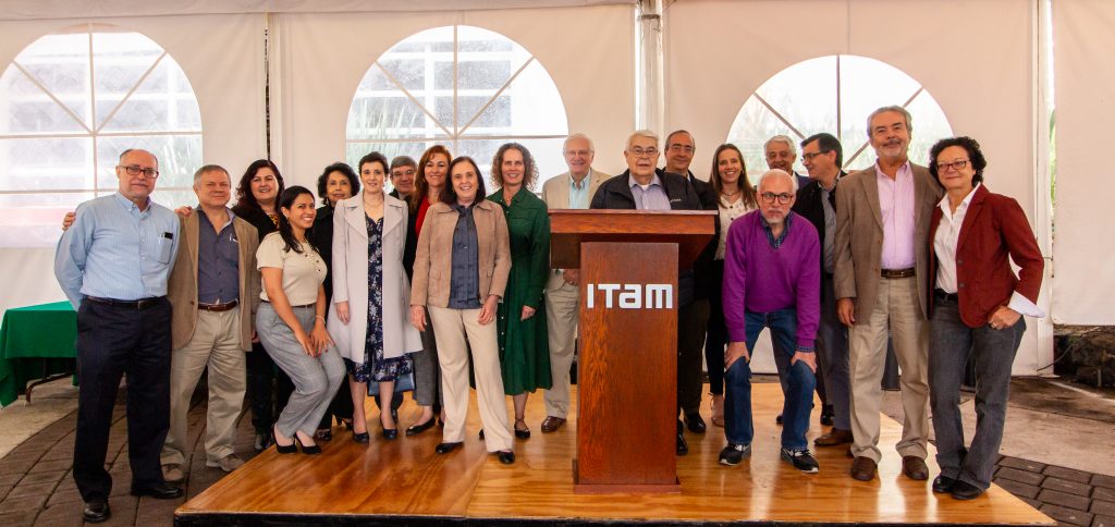 Matemáticos del ITAM celebran un quinquenio más de su Licenciatura